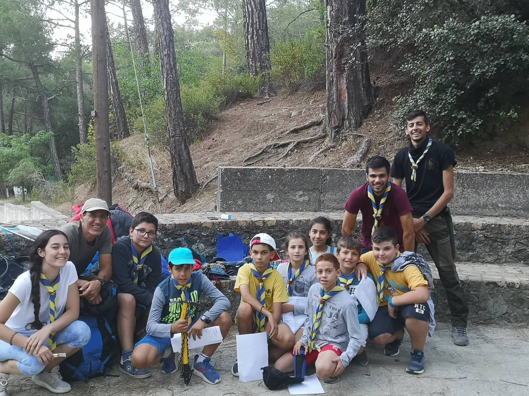 INTRODUCING HIKING SKILLS TO THE YOUNG CYPRUS SCOUTS - KOMOAAP